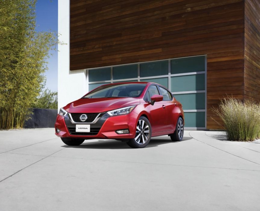 Nuevos Nissan Sentra y Versa, son premiados por su performance ...